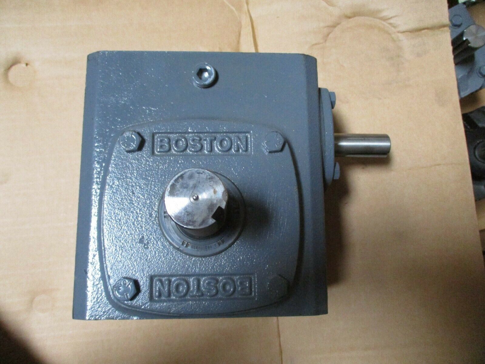 Boston Gear 72420G Speed Reducer Angle New – swedincompany