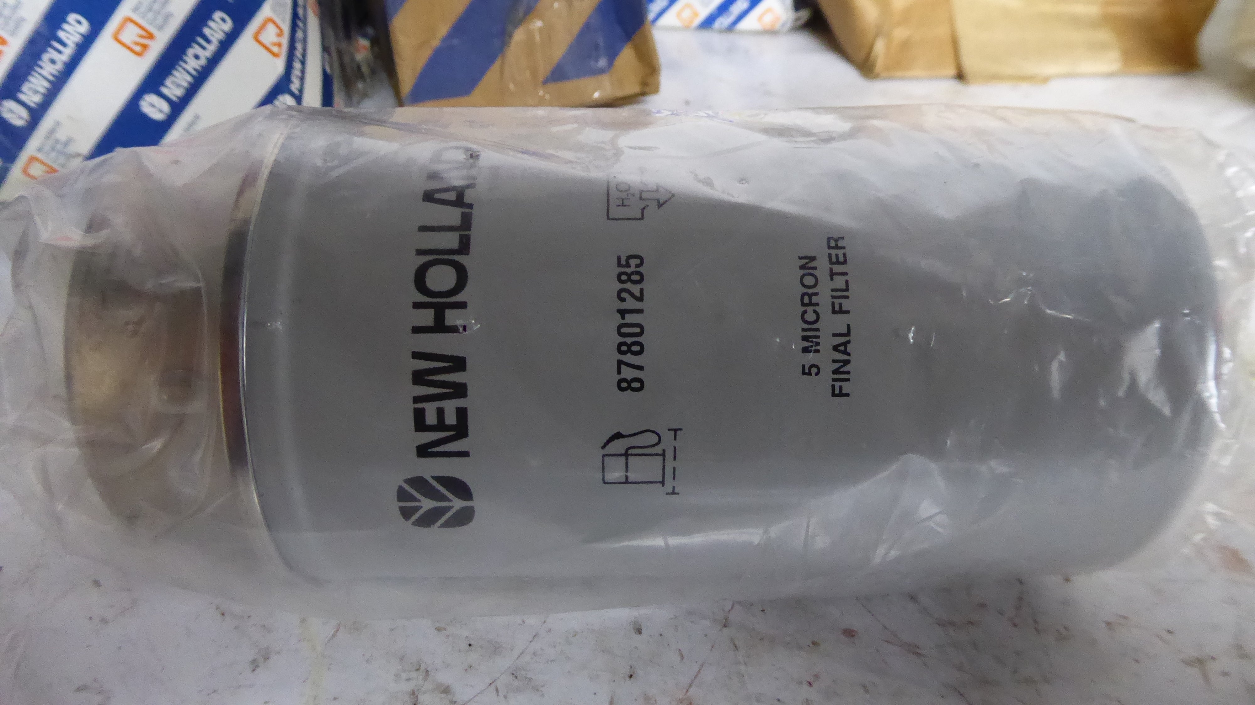 New Holland 87801285 Fuel Filter – swedincompany