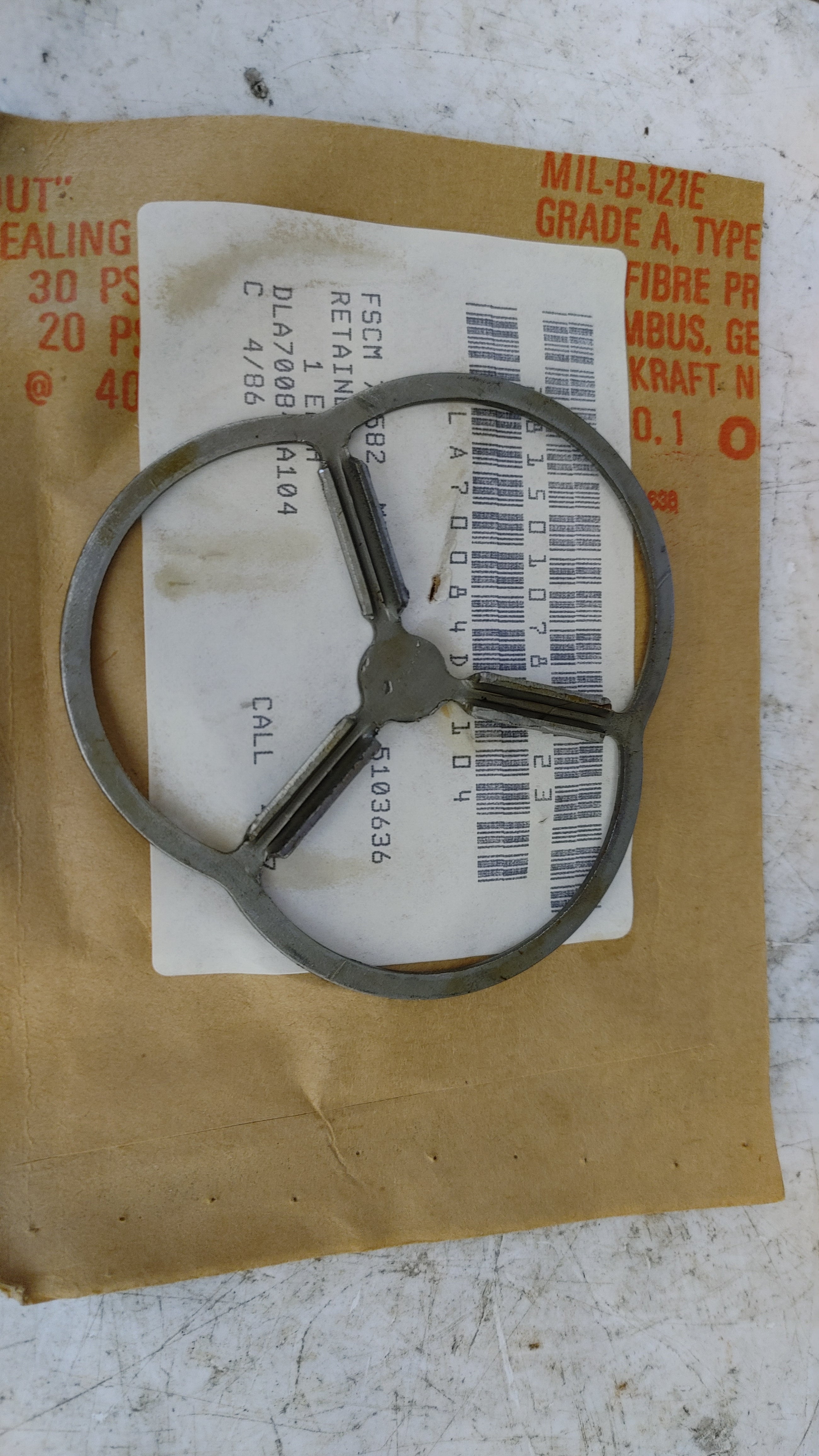 5103636 - Detroit Diesel - Retainer – swedincompany