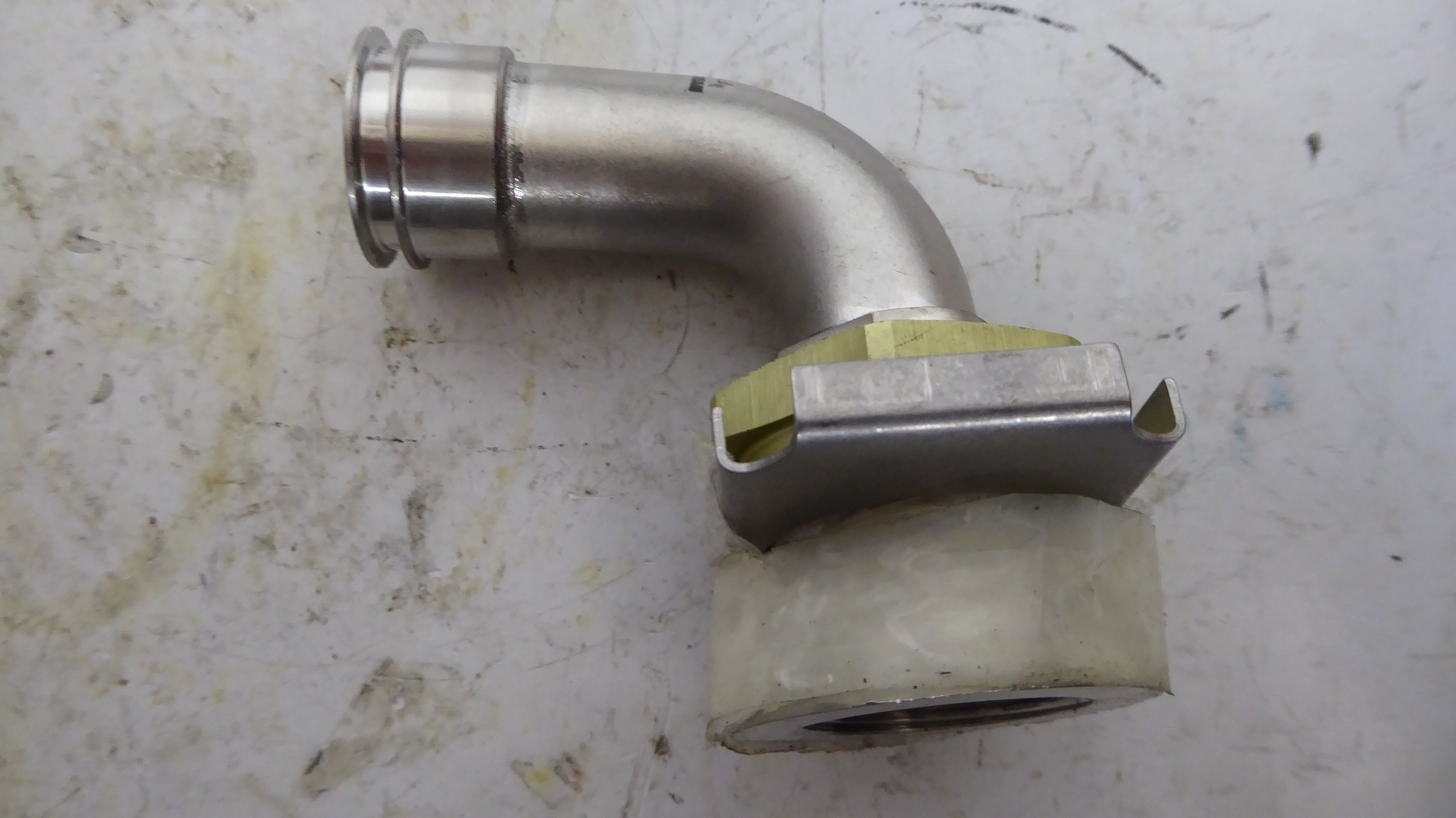 HydraFlow 24984 Fitting – swedincompany